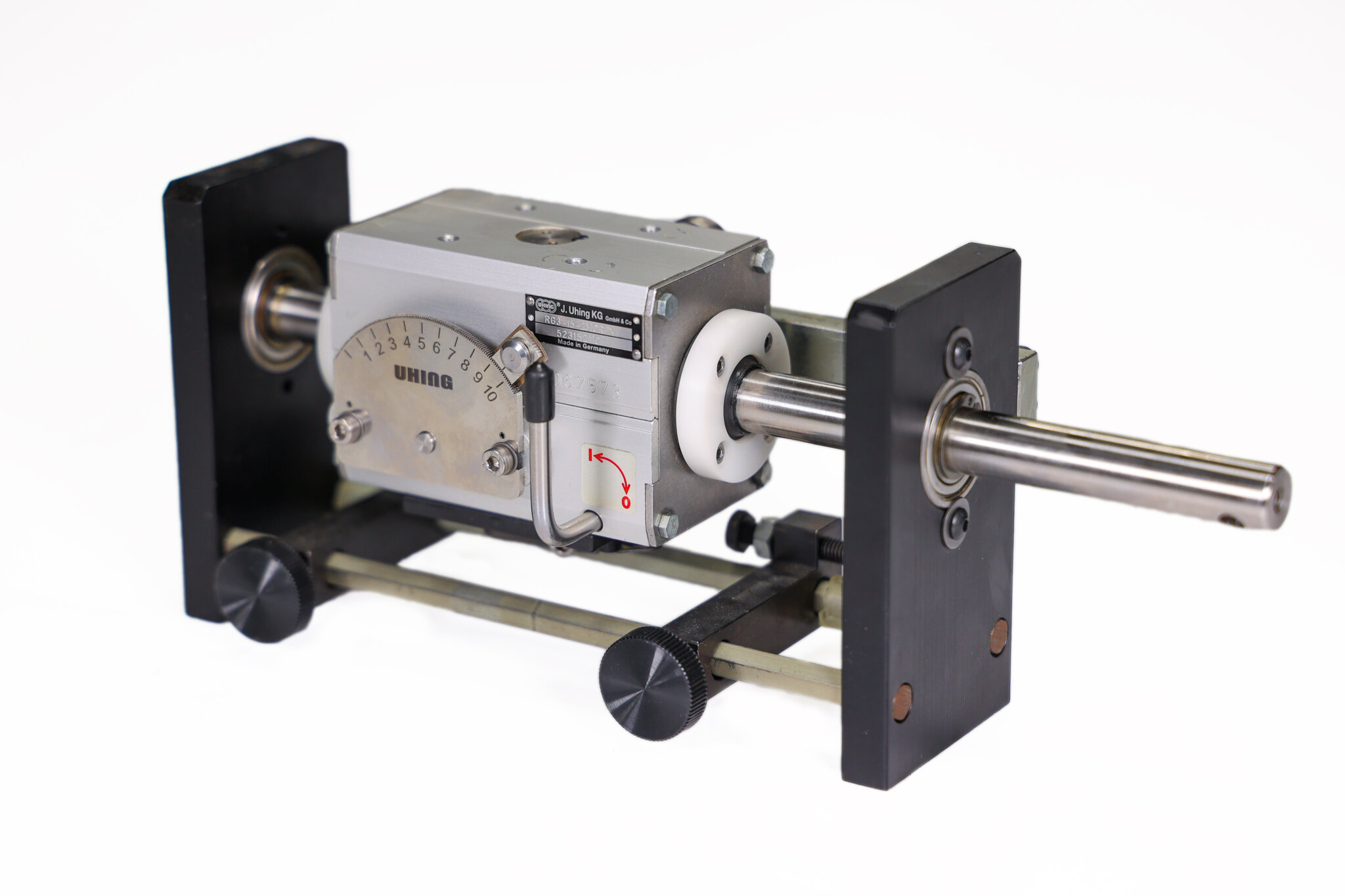 Attaching a Load to a Uhing Traverse Drive - Amacoil, Inc.